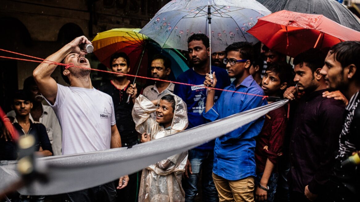 Un dispositivo desarrollado en Israel recoge agua de lluvia para gente ...
